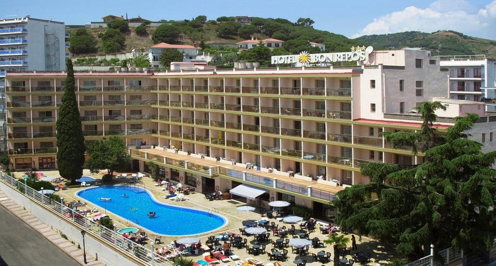 Bon Repos Hotel in Calella, Spain | Holidays from £163pp | loveholidays
